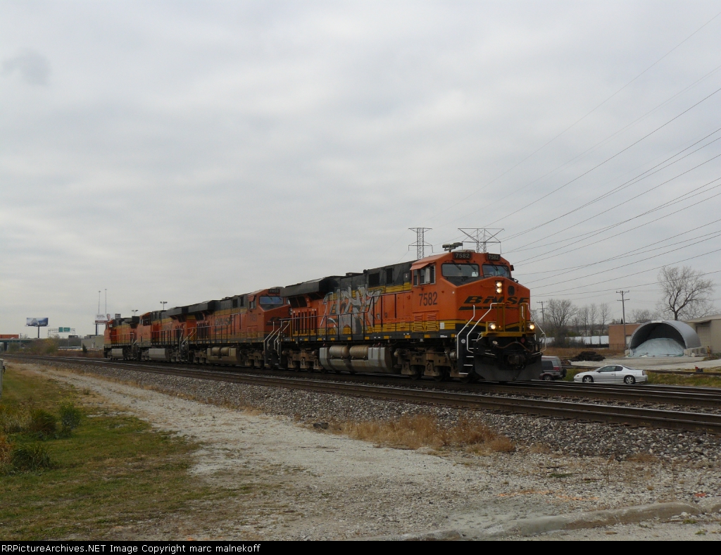 BNSF 7582
